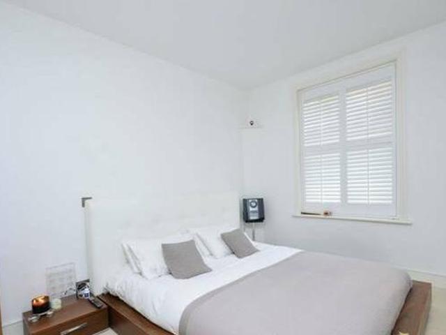 1 bedroom flat for rent in Gondar Mansions West Hampstead London NW6