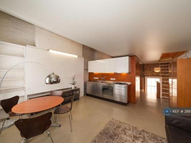 1 bedroom flat for rent in Goodge Street, London, W1T