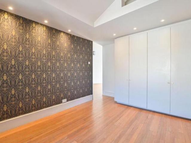 1 bedroom flat for rent in Golborne Road, North Kensington, London, W10