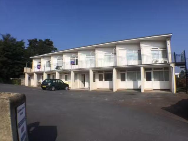 1 bedroom flat for rent in Golden Acre, Warren Road, Dawlish W.