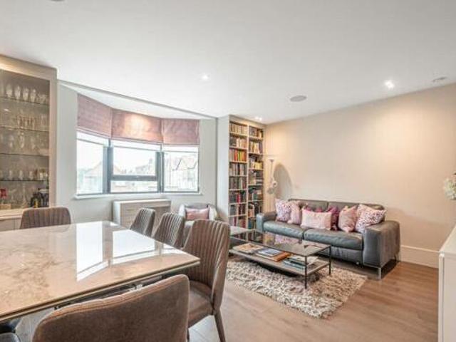 1 Bedroom Flat For Rent In Golders Green, London