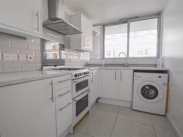 1 bedroom flat for rent in Goswell Road, London, EC1V