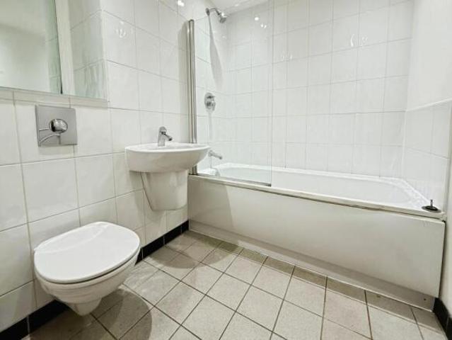 1 bedroom flat for rent in Gotts Road, Leeds, LS12