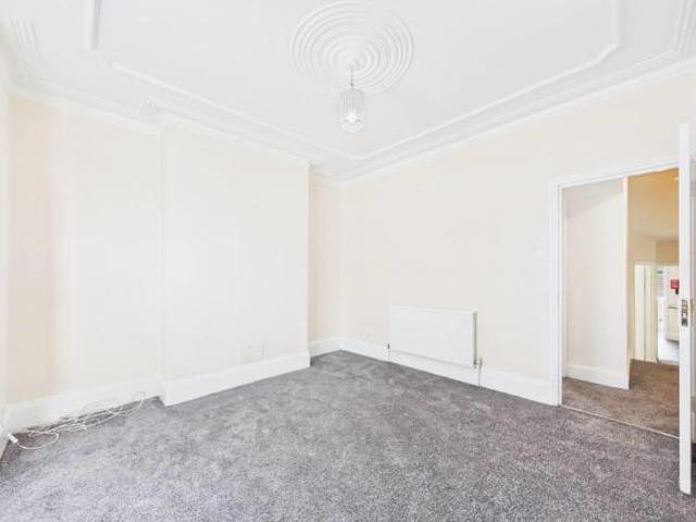 1 bedroom flat for rent in Gloucester Road, London, N17