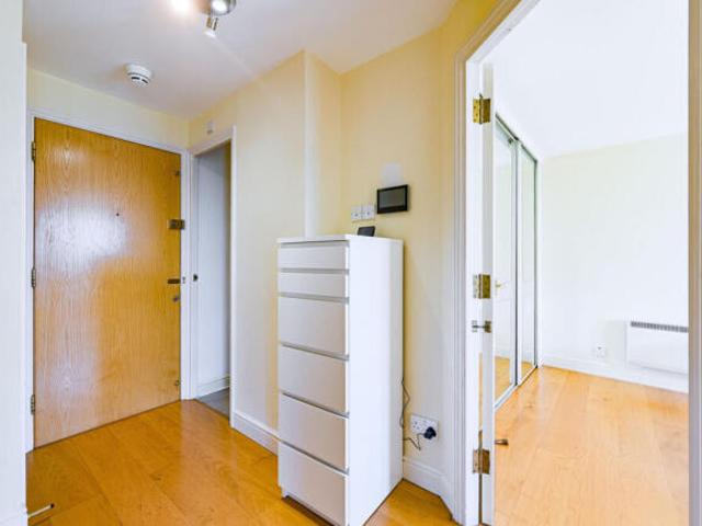 1 bedroom flat for rent in Glaisher Street, Greenwich, London, SE8