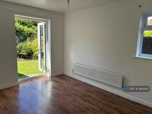 1 bedroom flat for rent in Glascote, Tamworth, B77