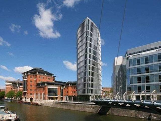 1 bedroom flat for rent in Glass Wharf Temple Quay Bristol BS2