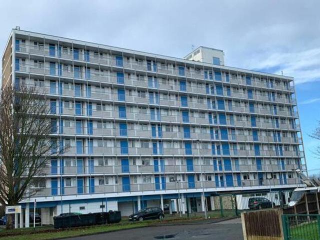 1 Bedroom Flat For Rent In Glebelands Road, Manchester