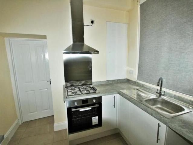 1 bedroom flat for rent in Glenfield Road, Leicester, LE3