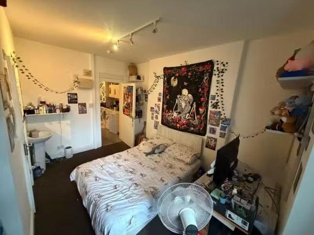 1 bedroom flat for rent in Ground Floor Flat, 2, Jamaica Stree.