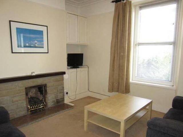 1 Bedroom Flat For Rent In Ground Floor Right