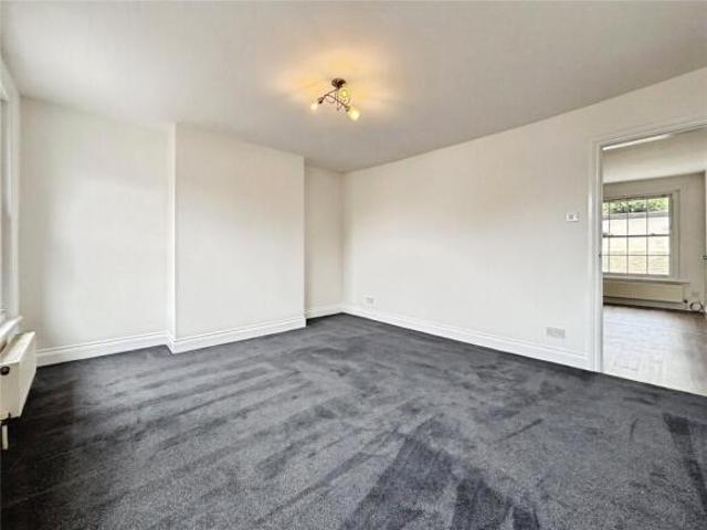 1 bedroom flat for rent in Grover Street, Tunbridge Wells, Kent, TN1