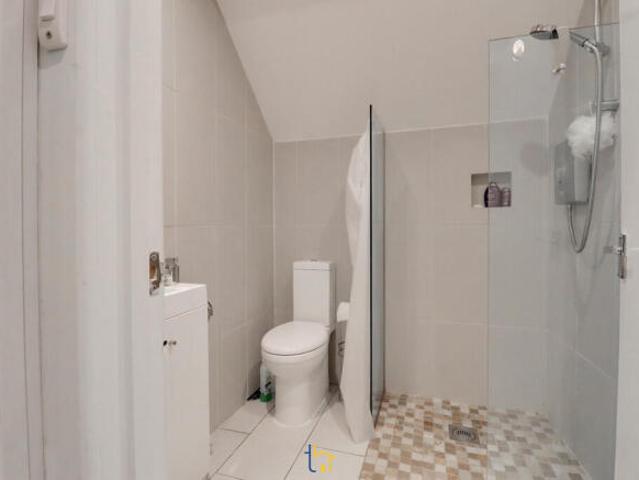 1 bedroom flat for rent in Groby Road, Leicester, LE7
