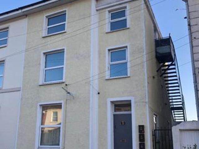 1 Bedroom Flat For Rent In Gravesend, Kent
