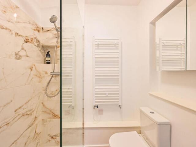 1 bedroom flat for rent in Grays Inn Road, Bloomsbury, London, WC1X