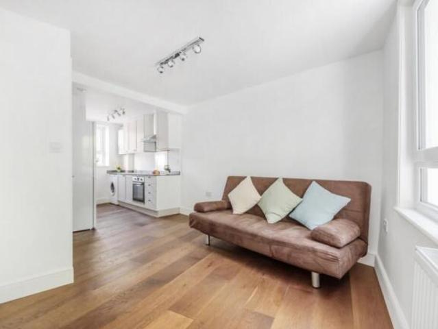 1 bedroom flat for rent in Grange Road, London, SE1