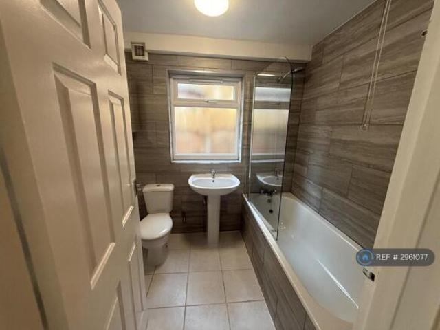 1 bedroom flat for rent in Granleigh Road, London, E11