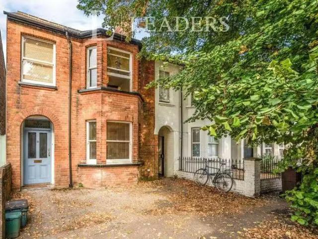 1 bedroom flat for rent in Granville Road, St. Albans, AL1