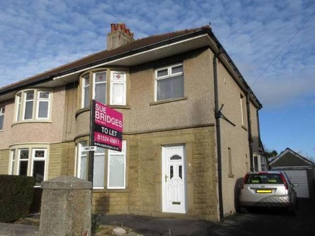 1 bedroom flat for rent in Grasmere Road Bare Morecambe LA4