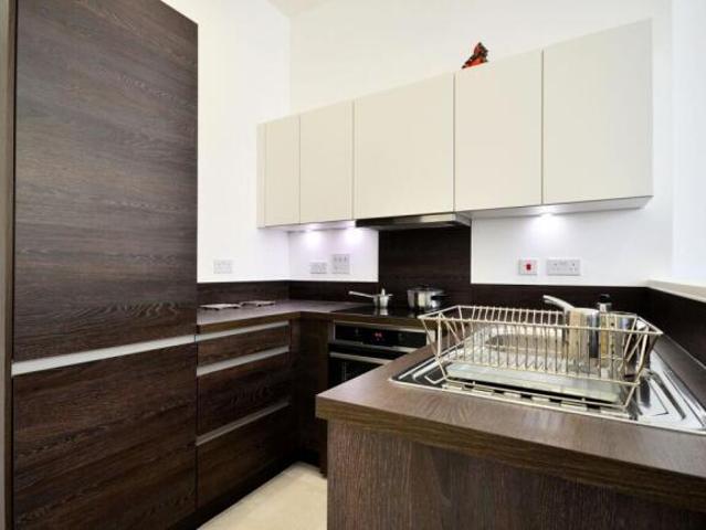 1 bedroom flat for rent in Great West Quarter, Brentford, TW8