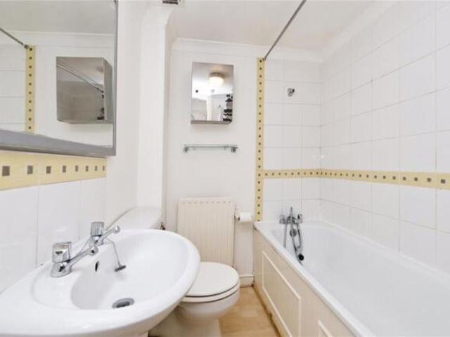 1 bedroom flat for rent in Great Western Road, Maida Vale, W9