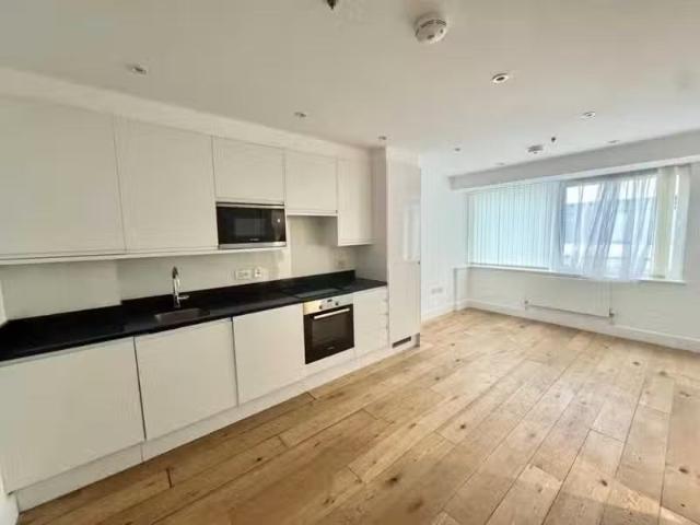 1 bedroom flat for rent in Green Dragon House, CR0