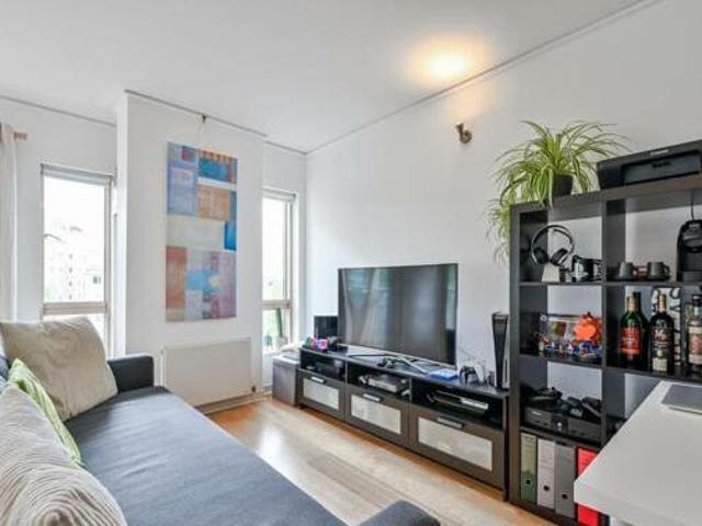 1 Bedroom Flat For Rent In Greenwich Millennium Village, London