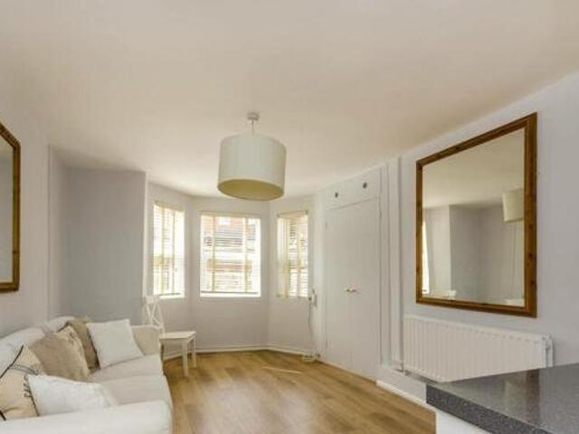 1 Bedroom Flat For Rent In Guildford