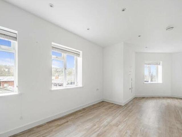 1 Bedroom Flat For Rent In Guildford