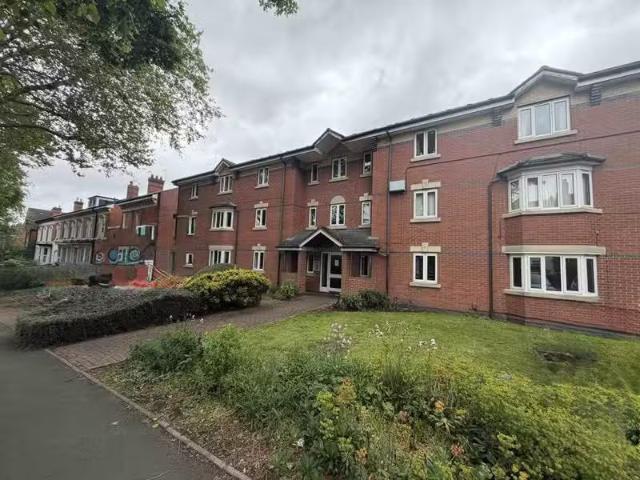 1 bedroom flat for rent in Hamilton Court, Moseley, B13