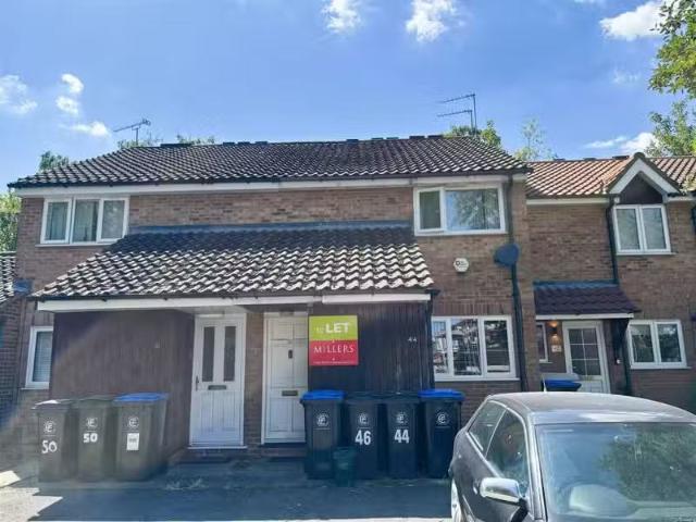 1 bedroom flat for rent in Hampden Close, North Weald, CM16
