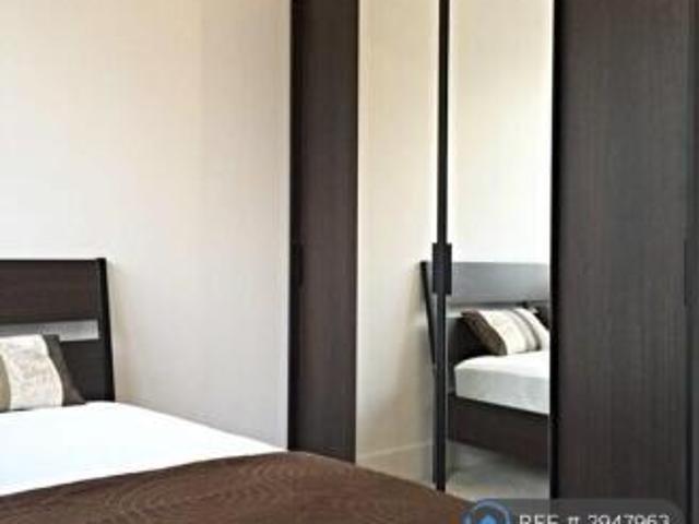 1 bedroom flat for rent in Hanover House, Reading, RG1