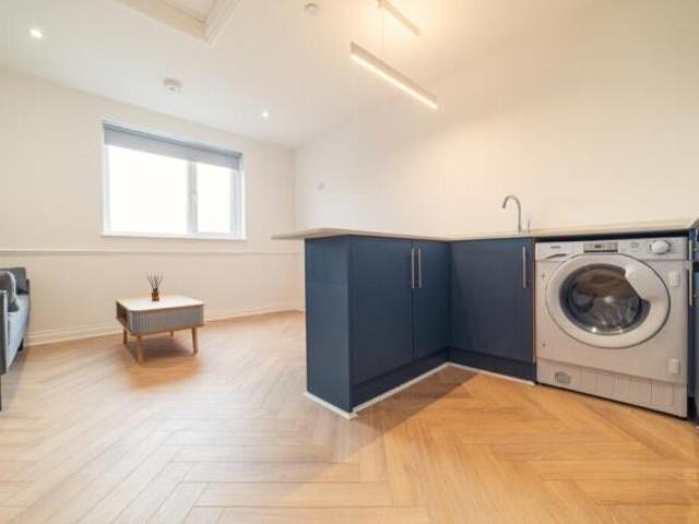 1 bedroom flat for rent in Habershon Street, Splott, CF24