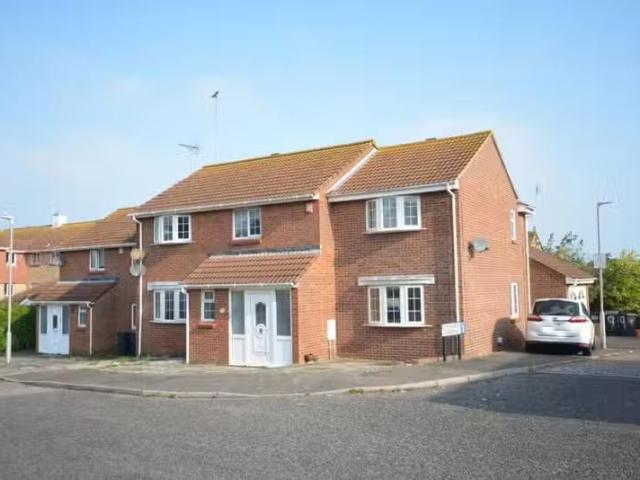 1 bedroom flat for rent in Hadlow Drive, Cliftonville, CT9 3YQ.