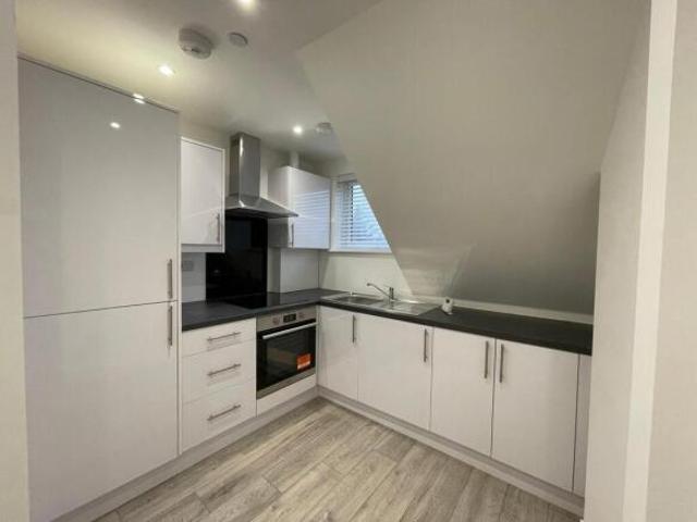 1 bedroom flat for rent in Hale Lane, Edgware, HA8
