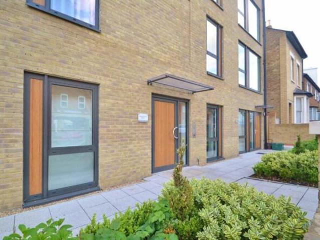 1 bedroom flat for rent in Hartfield Road, Wimbledon, SW19
