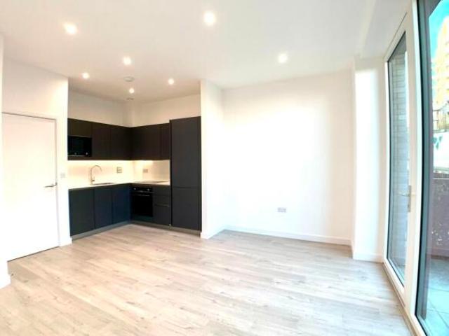 1 bedroom flat for rent in Hartington's court, Coster Avenue, London, N4