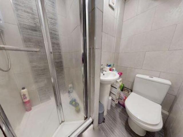 1 bedroom flat for rent in Hartley Avenue, Woodhouse, Leeds, LS6