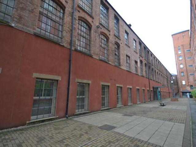 1 bedroom flat for rent in Hartley Road, Radford, NG7