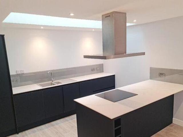 1 Bedroom Flat For Rent In Harborne, Birmingham