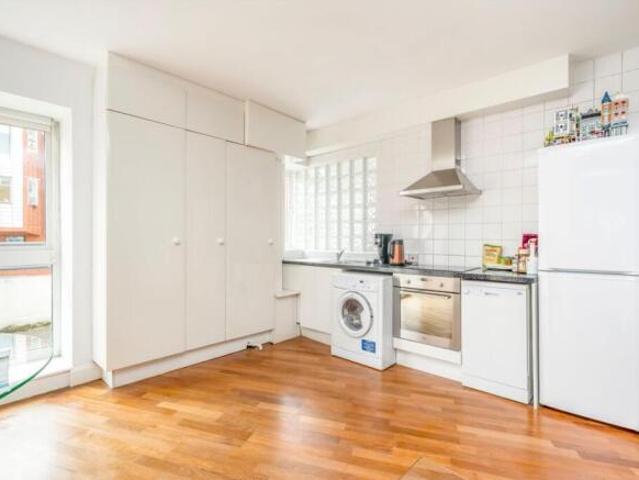 1 bedroom flat for rent in Harrington Road, South Kensington, SW7
