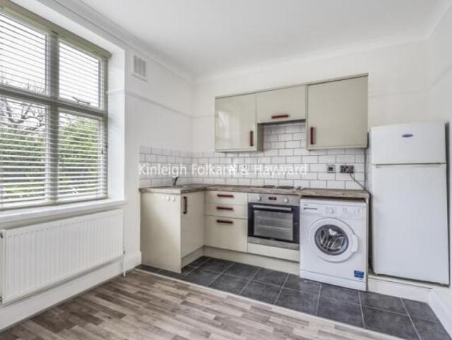 1 bedroom flat for rent in Haslemere Road, London, N8