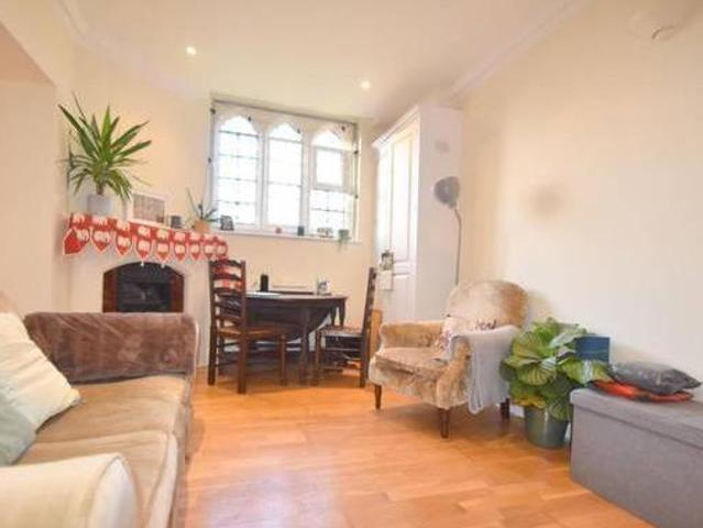 1 bedroom flat for rent in Hatch Lane Windsor SL4
