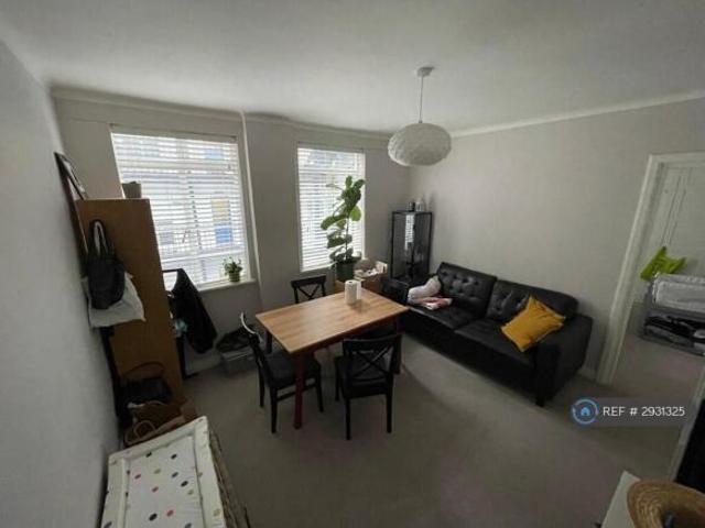 1 bedroom flat for rent in Hatherley Grove, London, W2