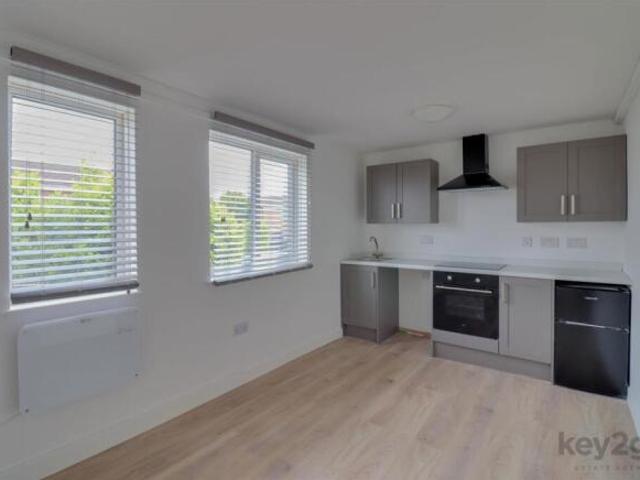 1 bedroom flat for rent in Hawksway, Eckington, S21
