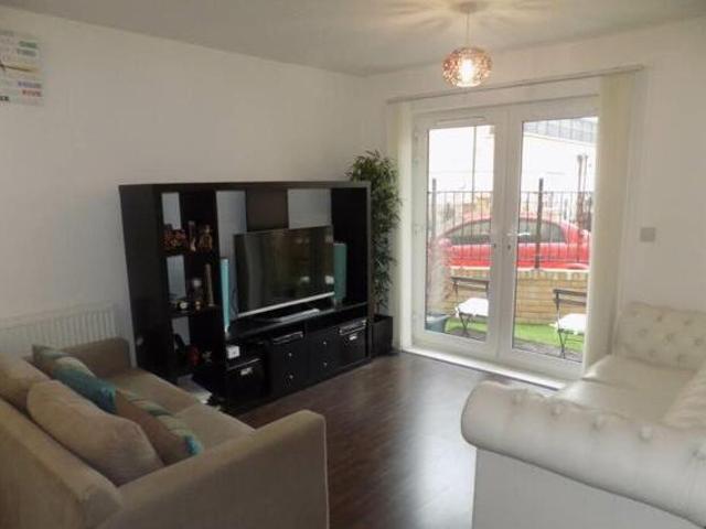 1 Bedroom Flat For Rent In Hayes