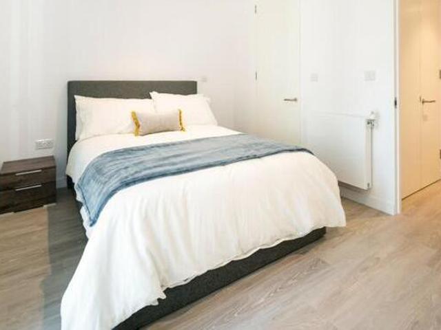 1 Bedroom Flat For Rent In Hayes, Middlesex