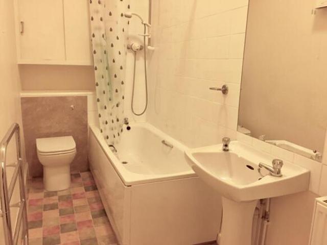 1 bedroom flat for rent in Haystone Place, City Centre *Available with Zero Deposit Guarantee*, PL1
