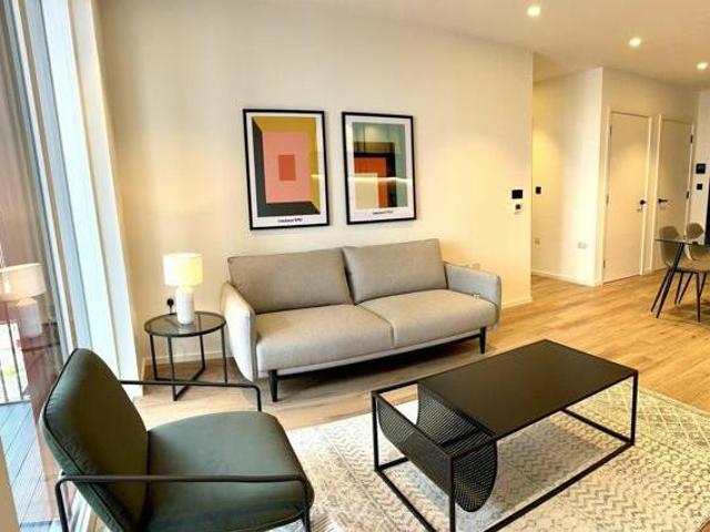 1 Bedroom Flat For Rent In Hemlock Street, London