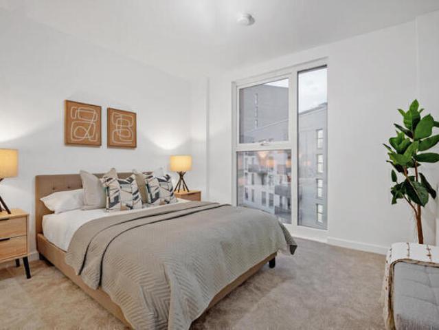 1 bedroom flat for rent in Hendon Waterside, London, NW9